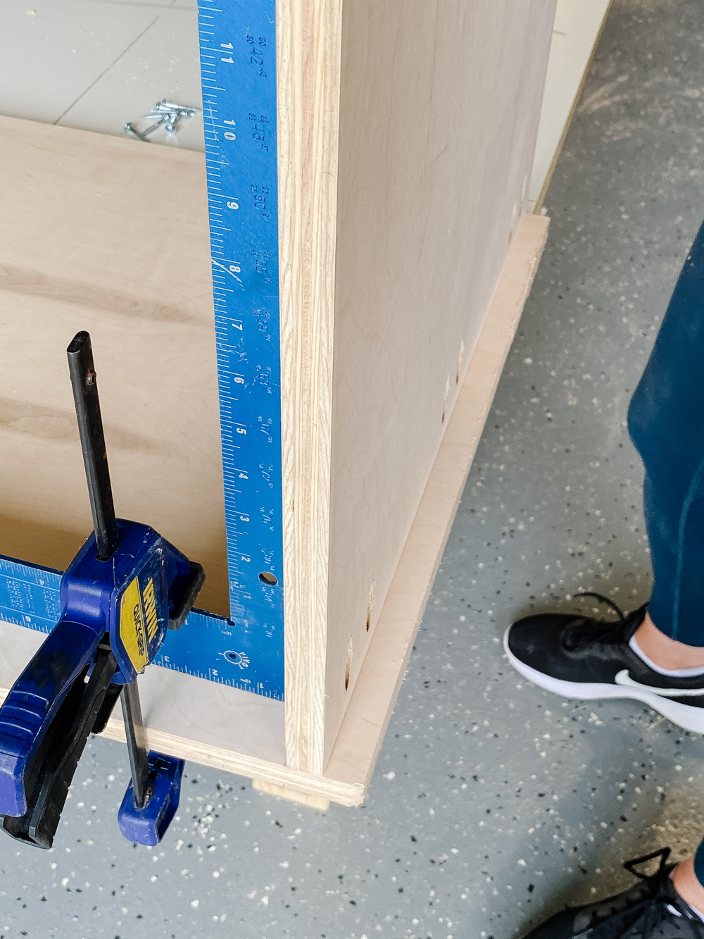 How To Build Basic Cabinet Boxes With Kreg! - Making Pretty Spaces Blog